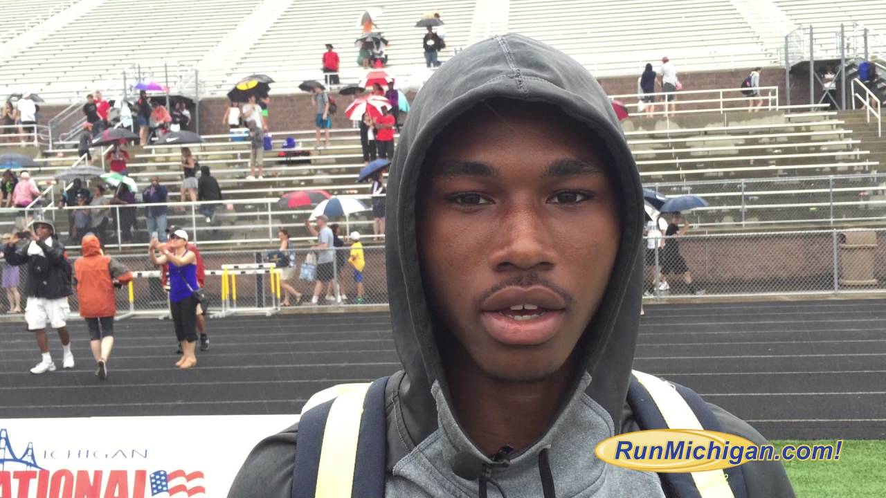 Cameron Cooper - 2016 MHSAA LP D1 Boys 800m State Champion - YouTube