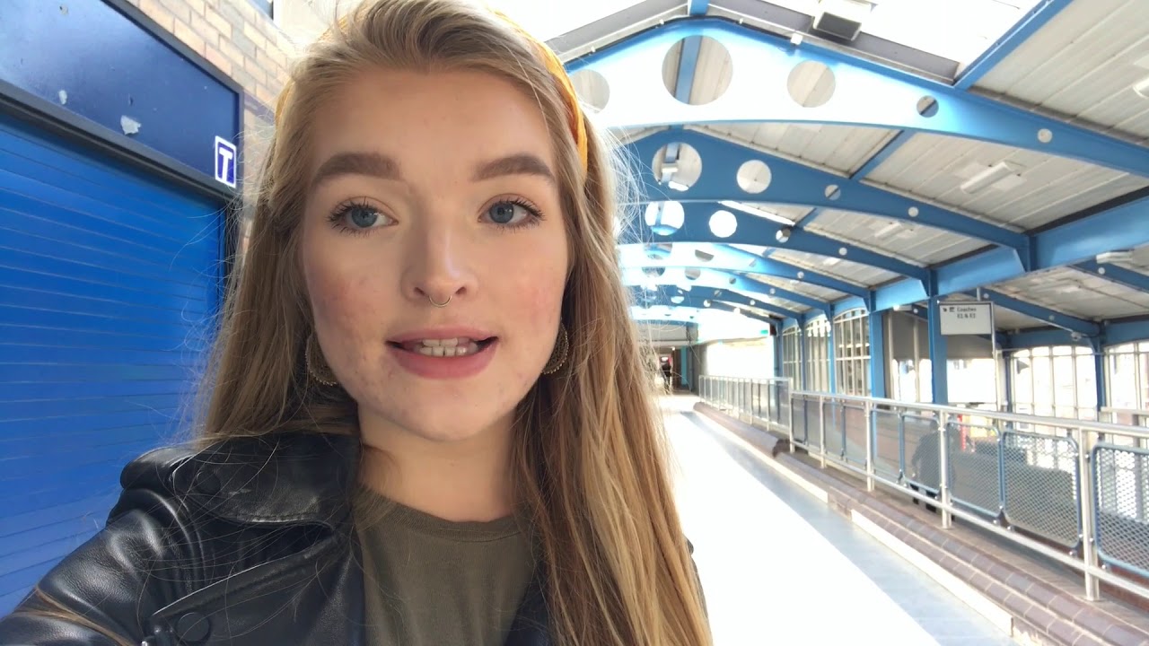 Tips for commuter students - YouTube