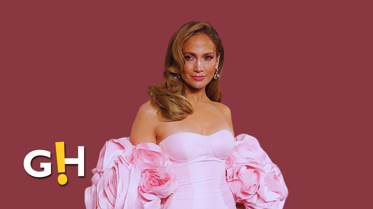 Jennifer Lopez's Wardrobe MALFUNCTION Shocks Fans | Gossip Herald - YouTube