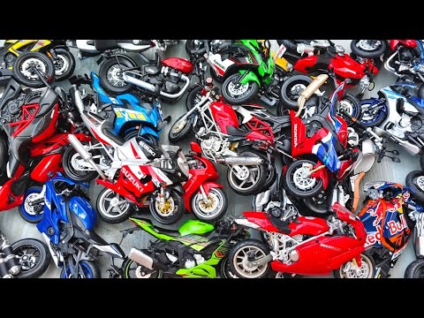 Die cast Metal 1/12 Scale Model Bikes and Maisto Model Motorcycles