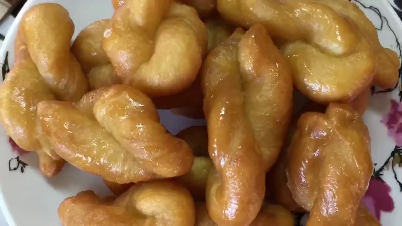 How to Make Koeksisters, the Sweetest Treats You Cannot Resist - YouTube
