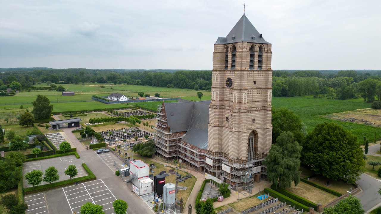 Sint-Gertrudiskerk Groot Vorst - YouTube