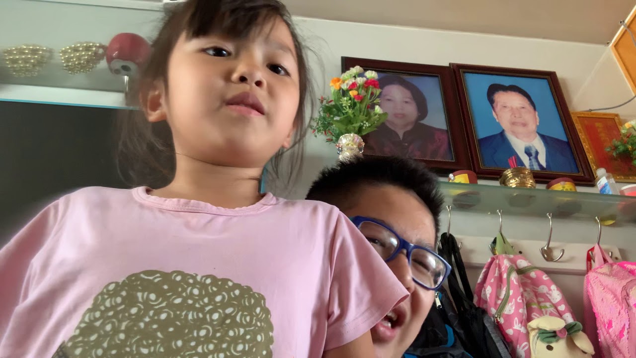 Seeing what is in the backpack and what happened to Vy Qwaint!! - YouTube