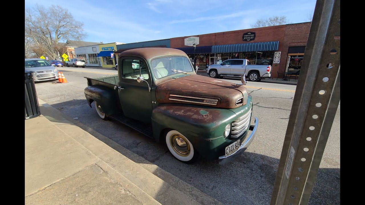 Edna Visits Downtown Landrum, SC - YouTube