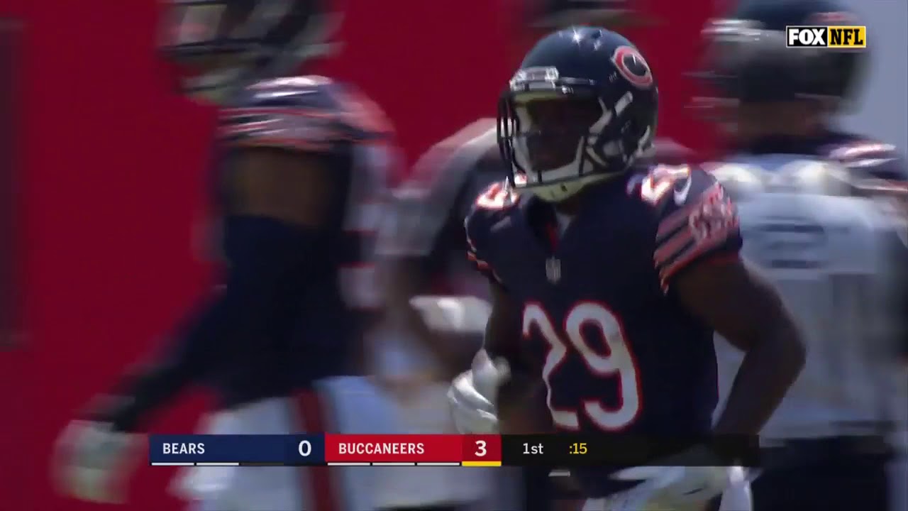 Buccaneers Cameron Lynch recover Bears muffed punt! - YouTube