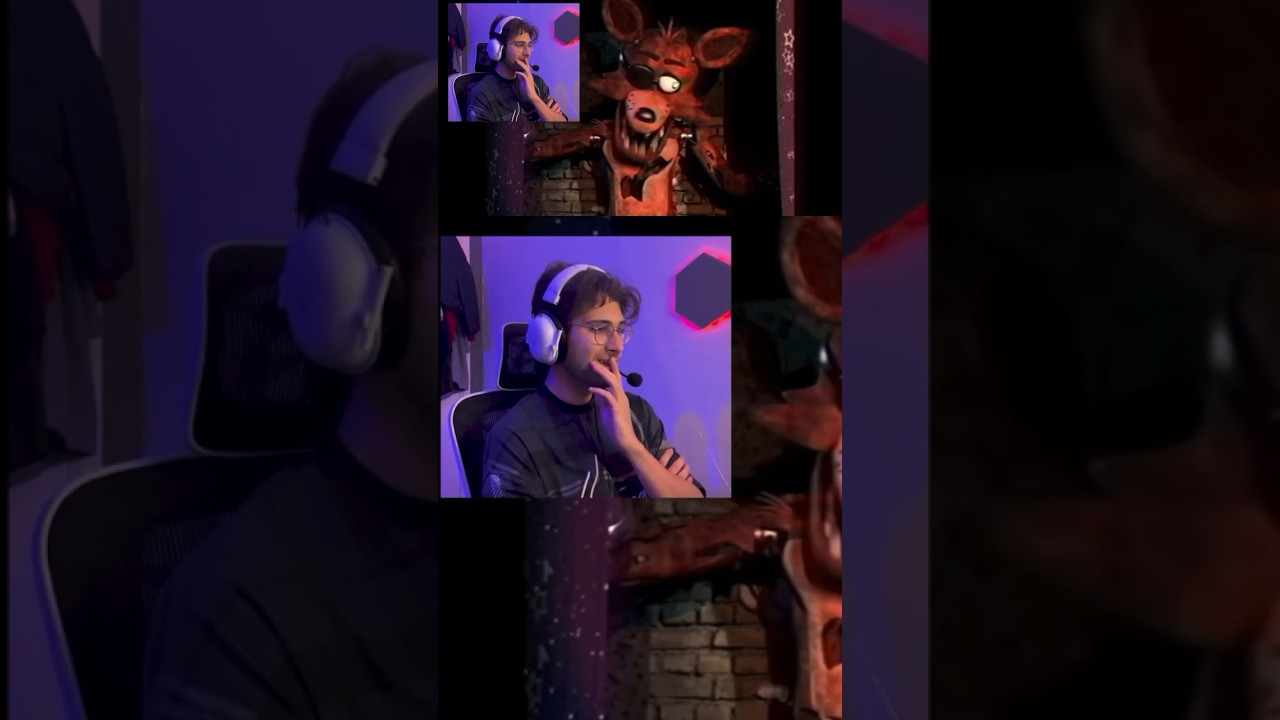 Foxy said WHAT?!!👀🍑 #fnaf #fivenightsatfreddys #shorts - YouTube