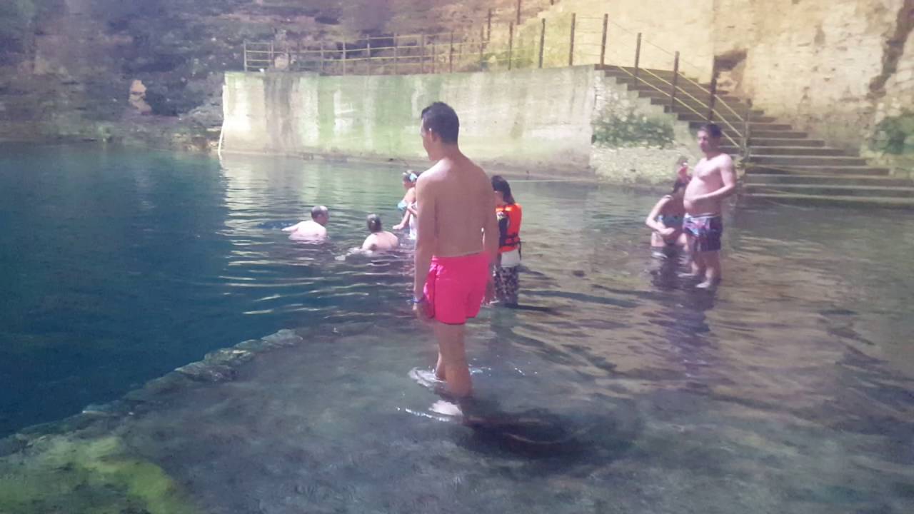 Dan rees diving into a sink hole mexico - YouTube