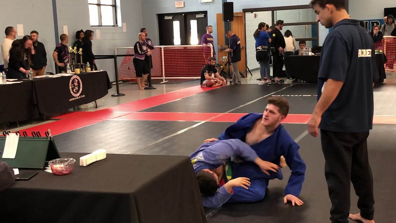 Matt Papp NJBJJ Match 2 - YouTube