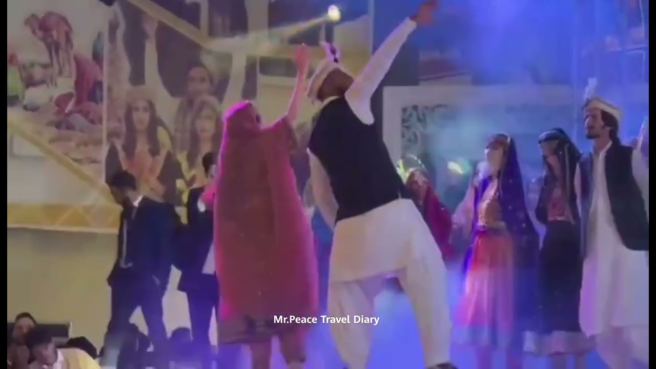 Gilgiti Cultural Dance | Gilgit-Baltistan | Happy Independence day of ...