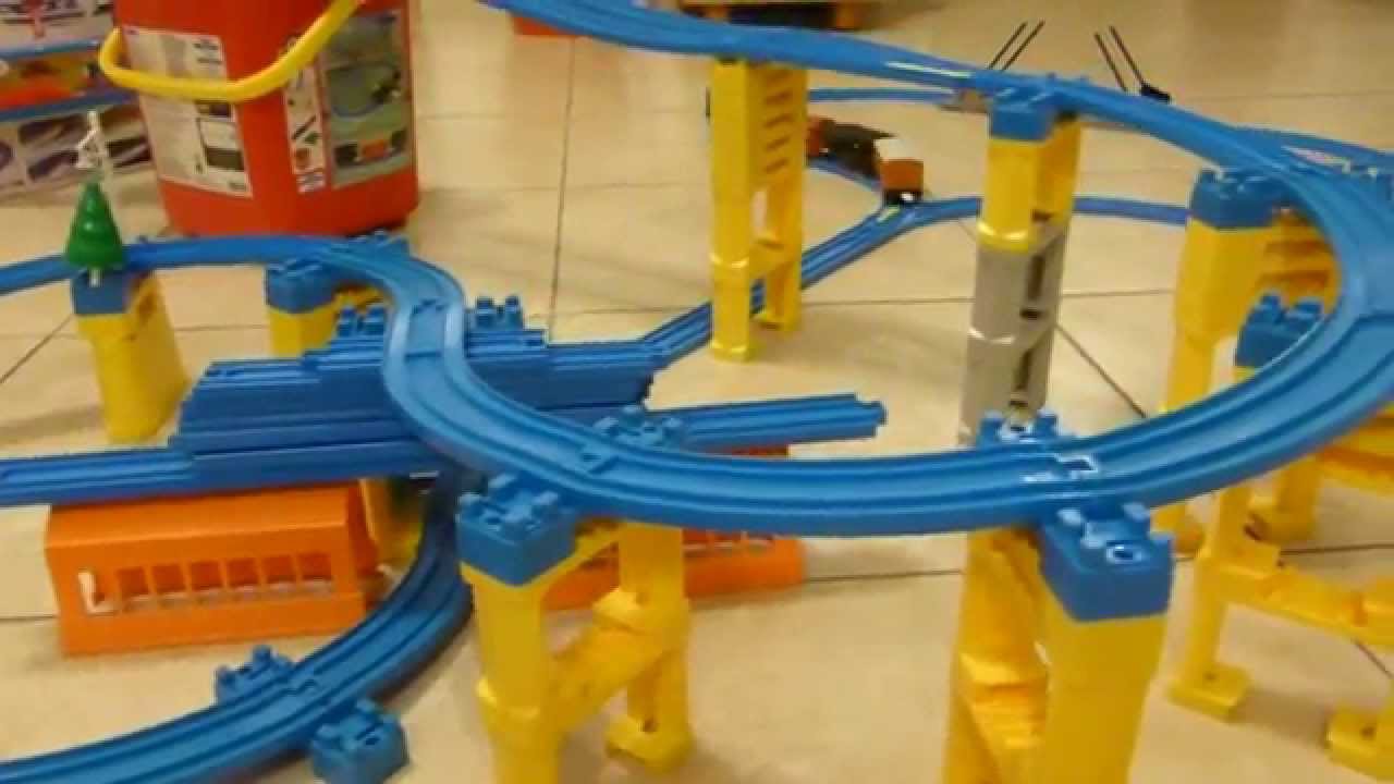 Tomy Tomica steam train runs in ascending and descending loop - YouTube
