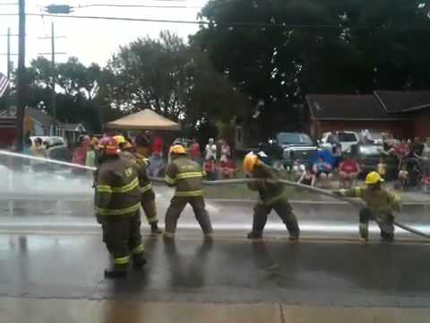 Henry fire department at Erath 4th of July waterfight - YouTube