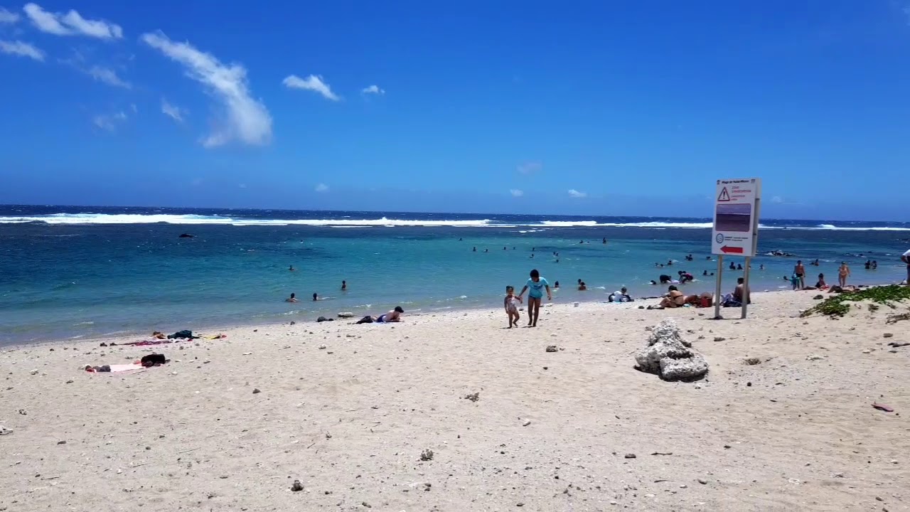 Summer Day Beach - YouTube