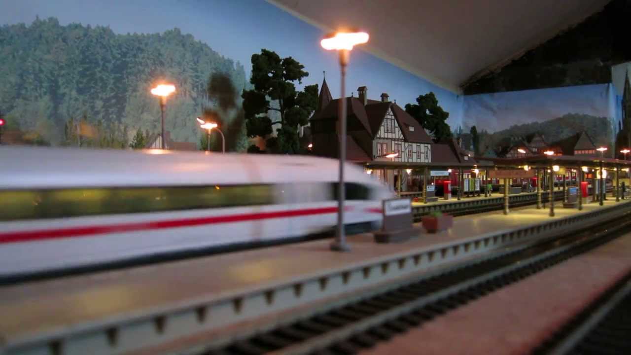 HO Fleischmann ICE2 & ICE Velaro-D @ Modellbahn Schwarzberg, December ...