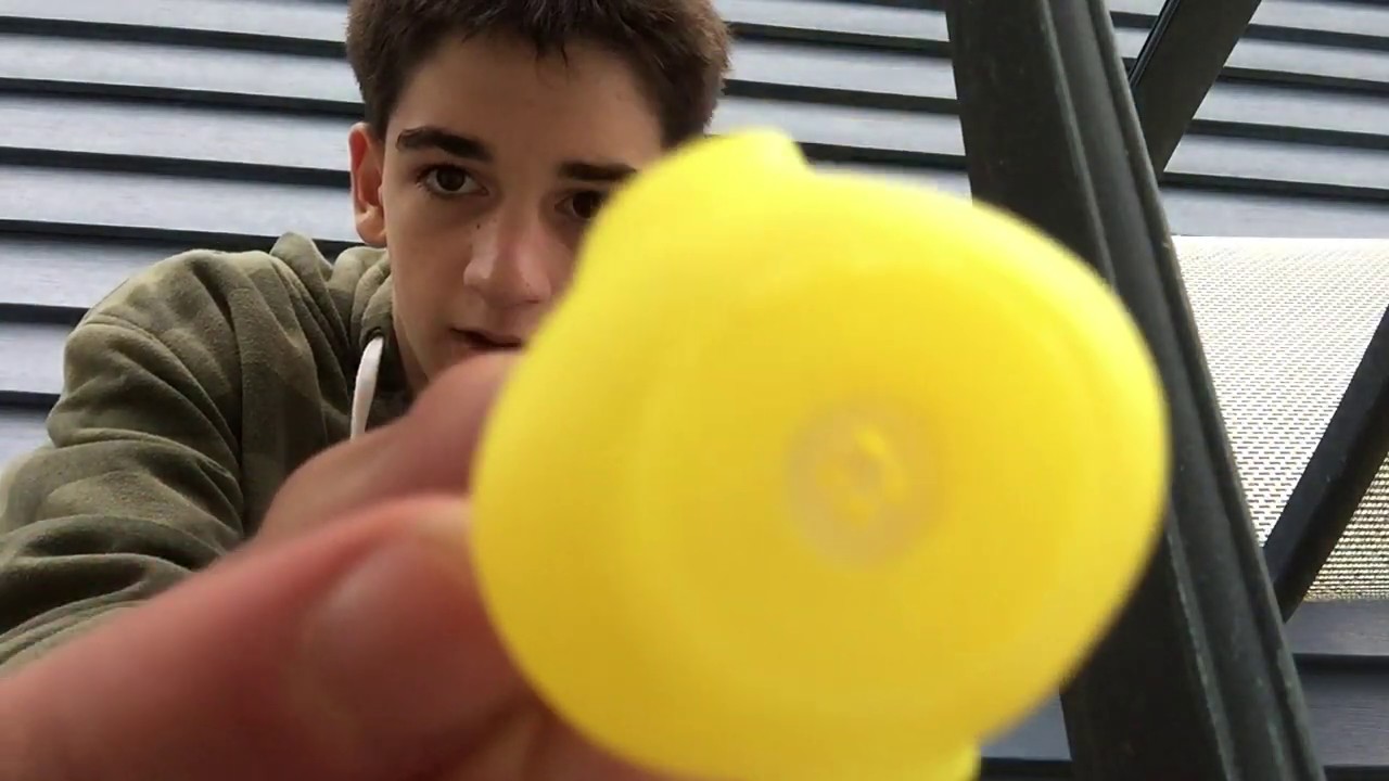 Making the most annoying noise ever! LOUD SOUND WARNING - YouTube