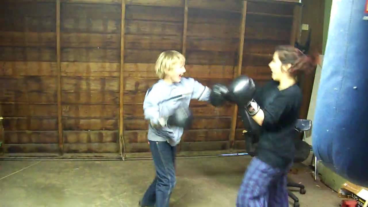 Rachel boxing - YouTube