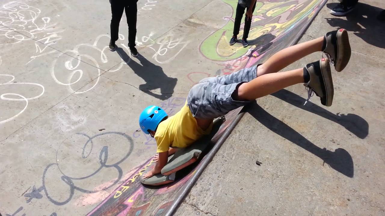 Gooter kids - YouTube