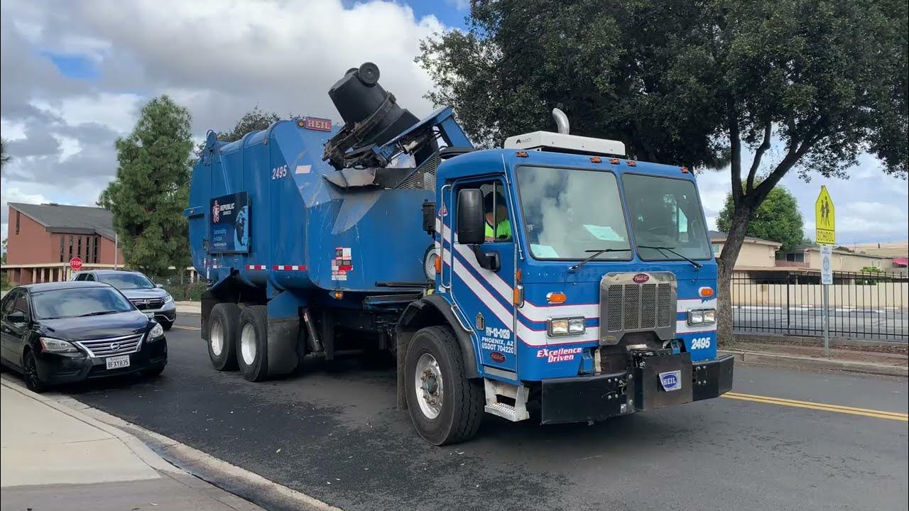 Republic Services Diesel Peterbilt 320 Heil Rapid Rail 2495 - YouTube