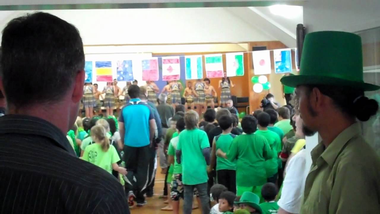 Rugby World Cup Ireland stars visit Selwyn School Rotorua - YouTube