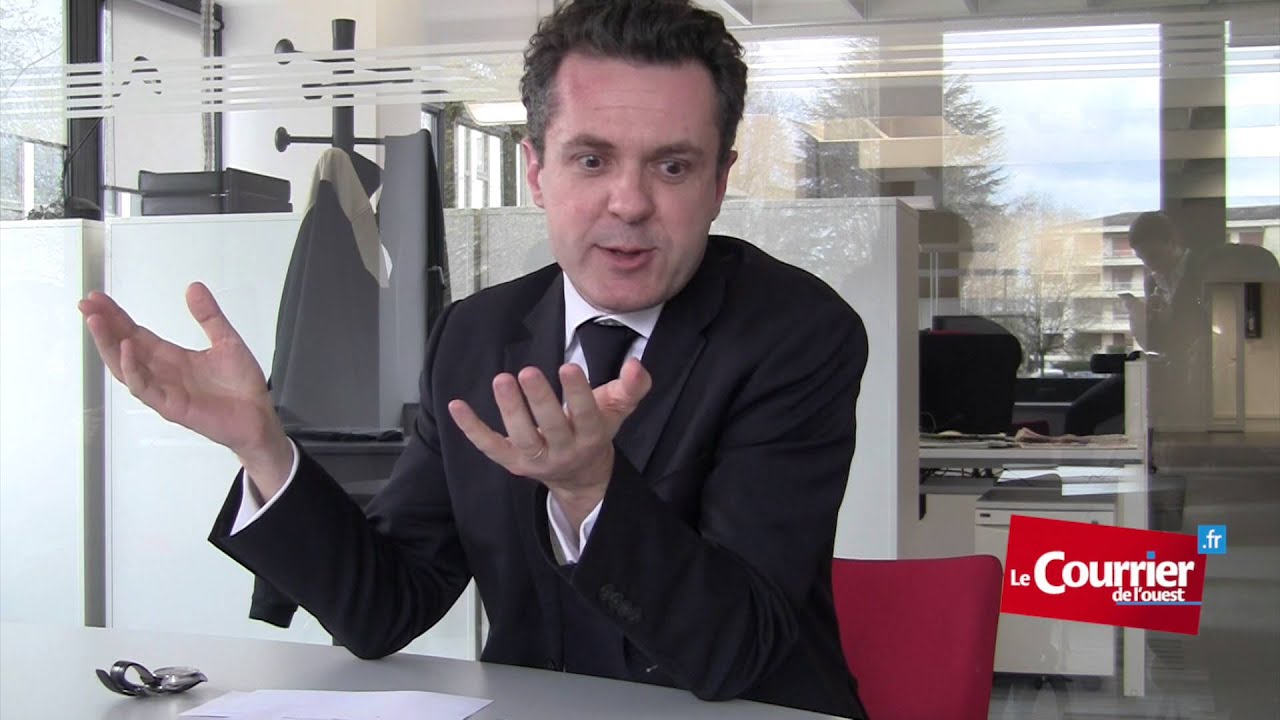 Christophe Béchu face à la rédaction du Courrier de l'Ouest - YouTube