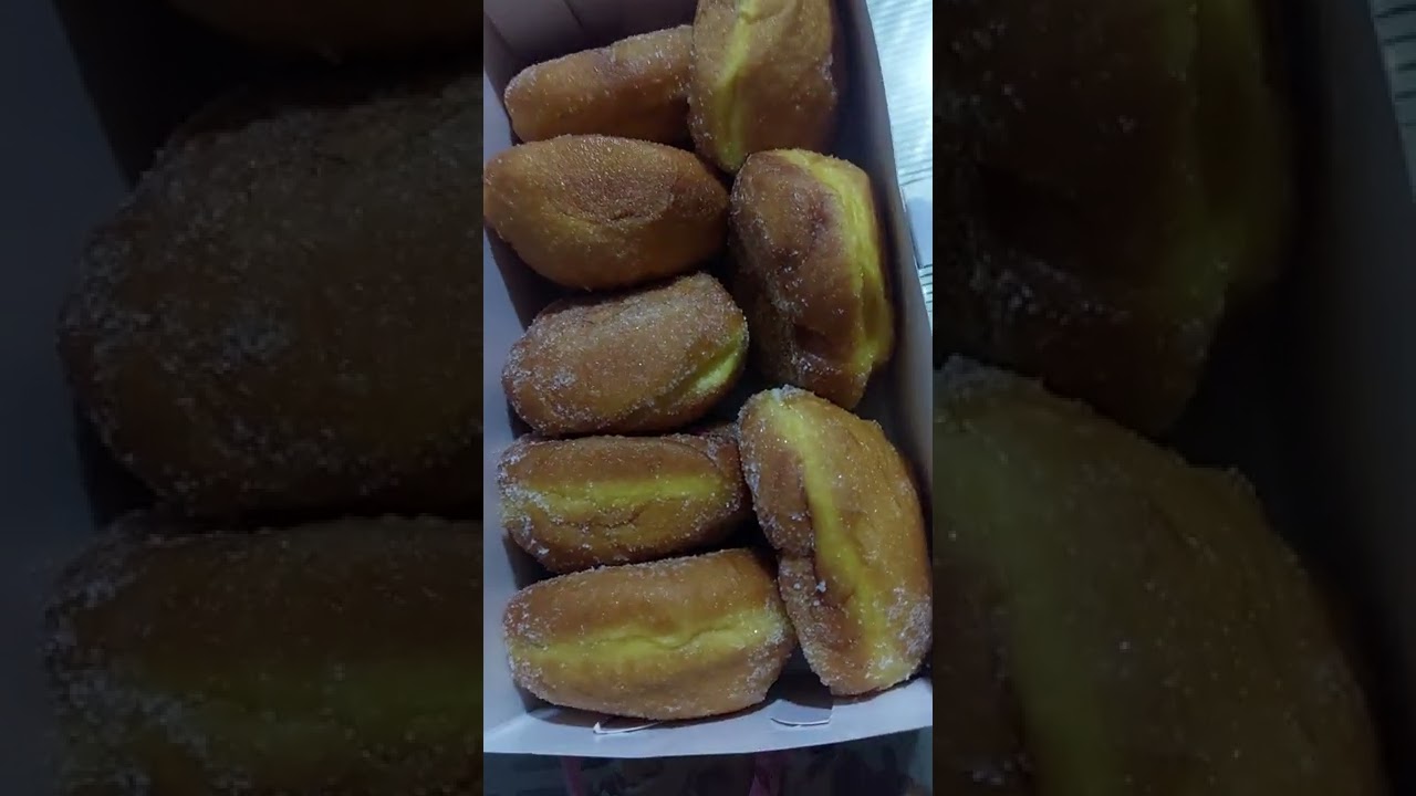 Triple Cheese Donut(LOLA NENA'S)..hmmmmmmm...sarap pa bago pa siya...💜💜 ...