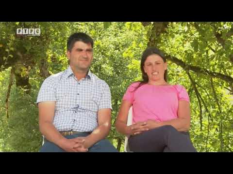 zivot na selu porodica Šteković 2 deo RTRS - YouTube
