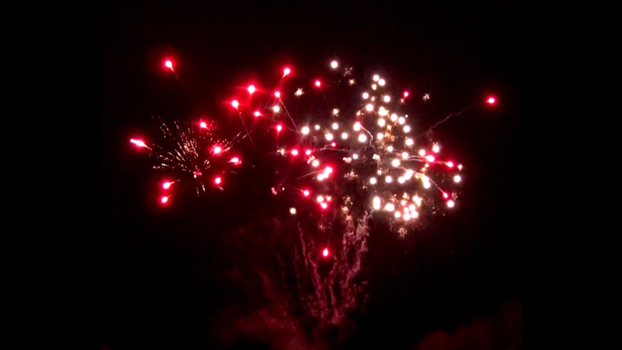 Feuerwerk zum 100. Geburtstag in Unterwellenborn - YouTube