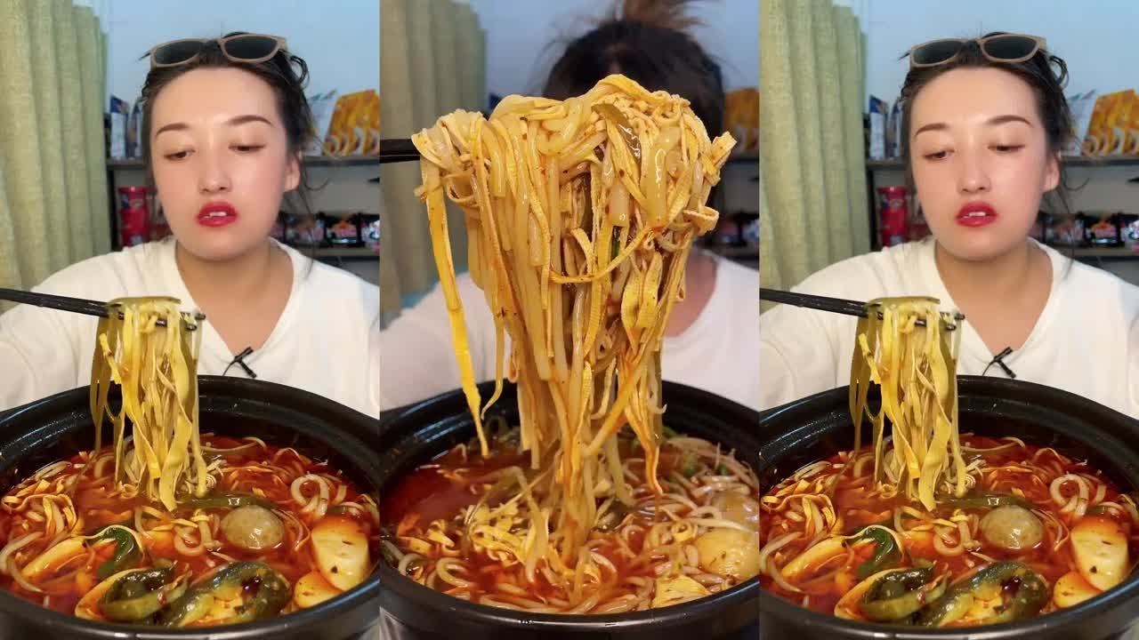 ASMR MUKBANG| Yakisoba Fire noodles! Frank Sausage, Vienna Sausage ...