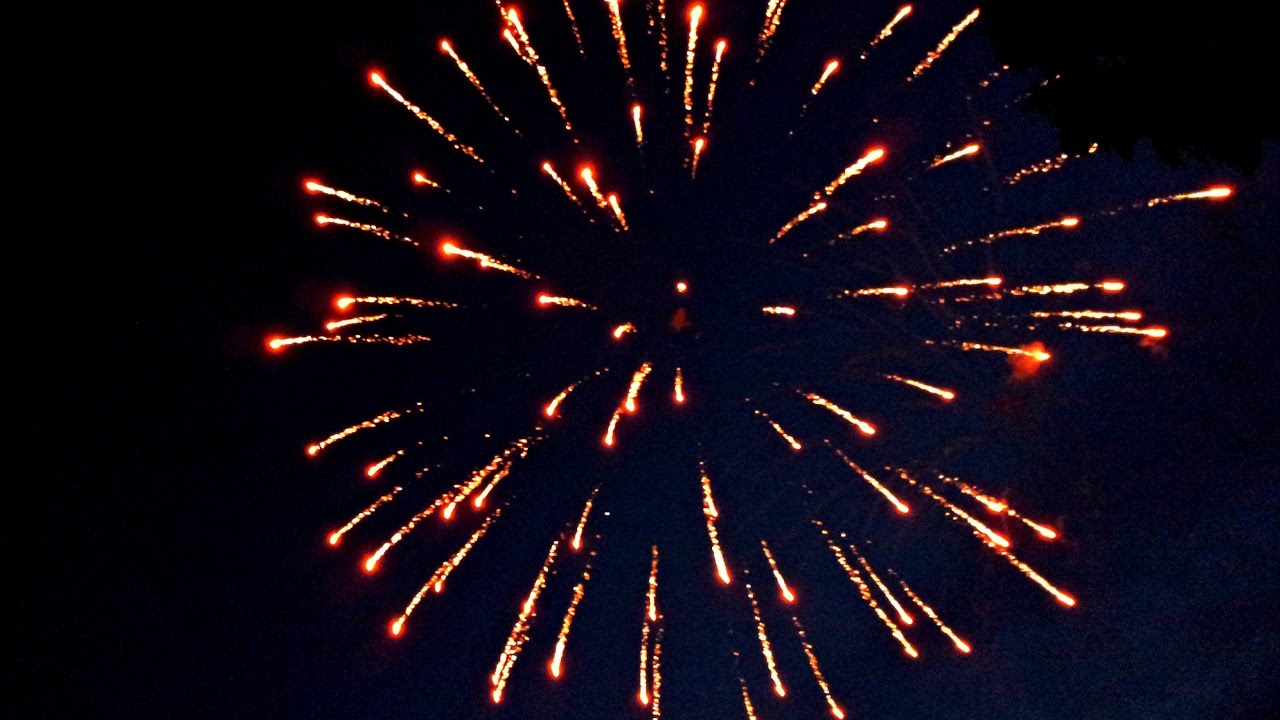 First Strike by Dominator Fireworks - Most Wanted Fireworks - YouTube