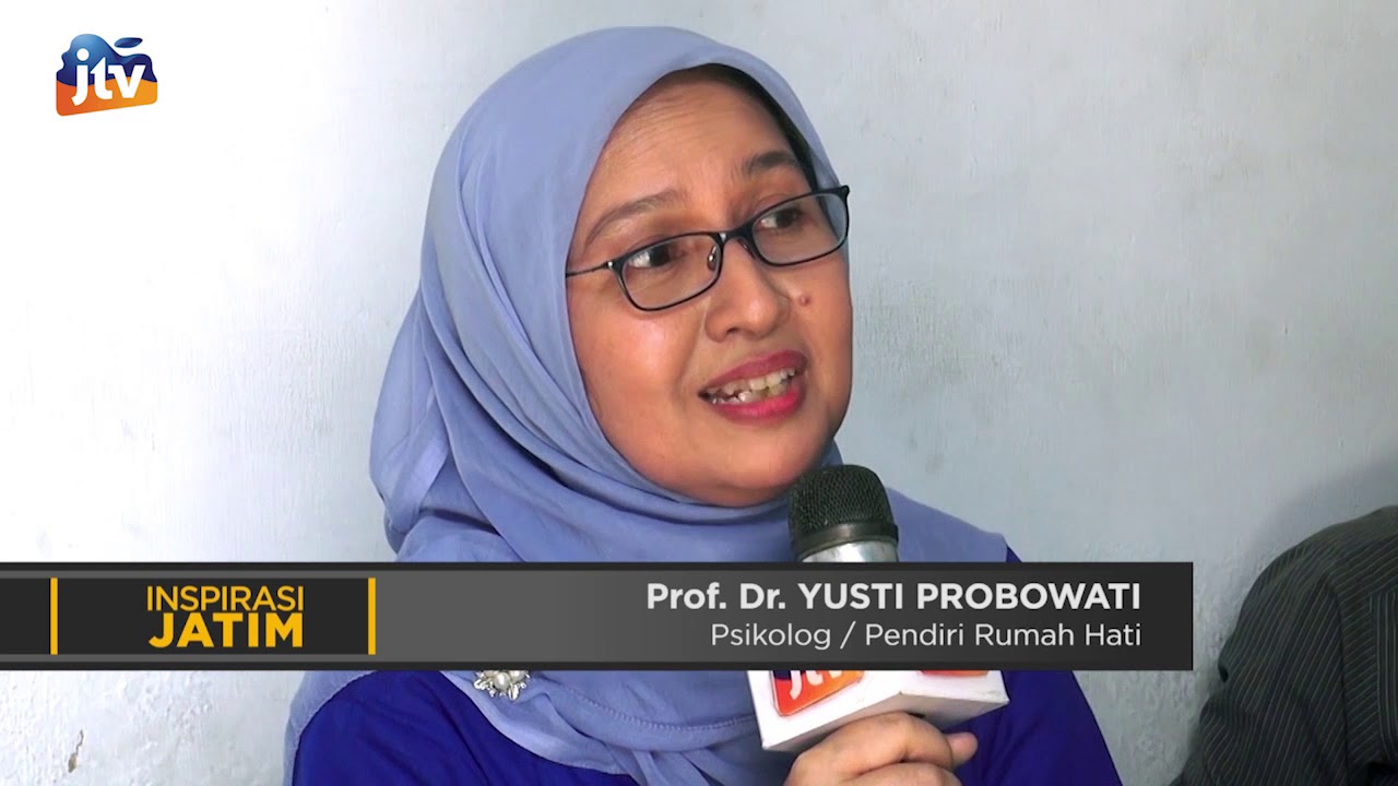 Prof. Dr. Yusti Probowati Psi. The First Forensic Psychology Professor ...