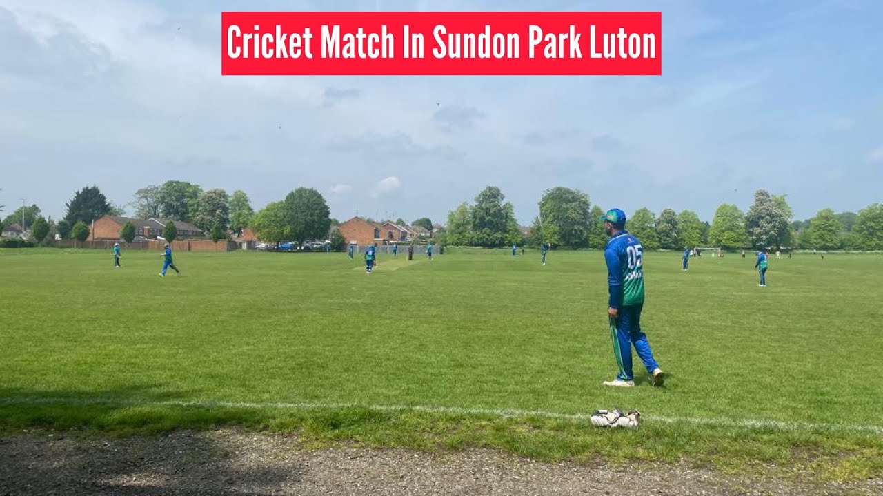 Playing Cricket in Sundon Park Luton | G&A Luton Kashmiri Cricket Club ...