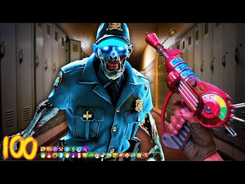 COD ZOMBIES IN A CREEPY ABANDONED HIGH SCHOOL...