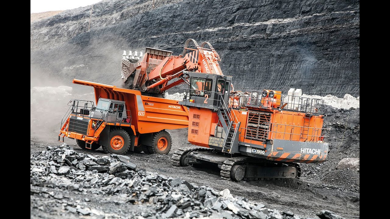Hitachi EX1900-6 и EH1100-5 на месторождении угля Шубарколь Комир ...
