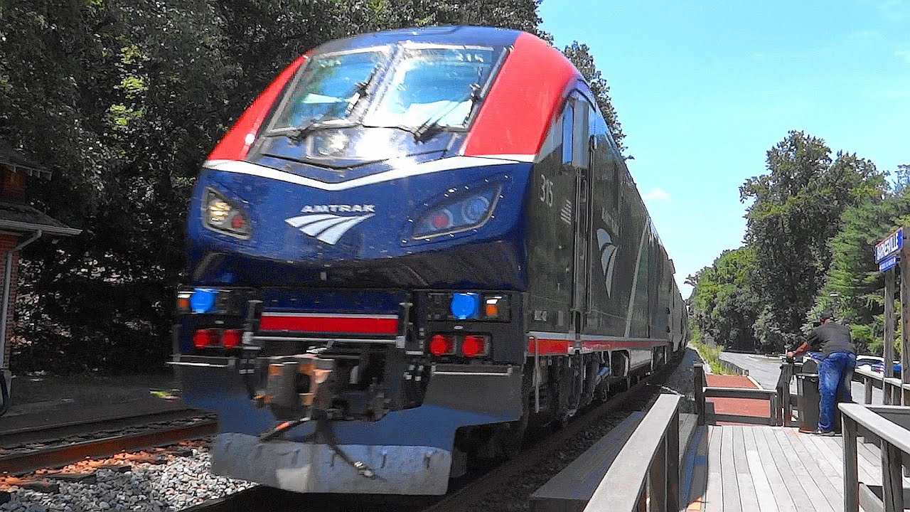 First Time a Siemens ALC-42 Charger Leads Amtrak CL Train - YouTube