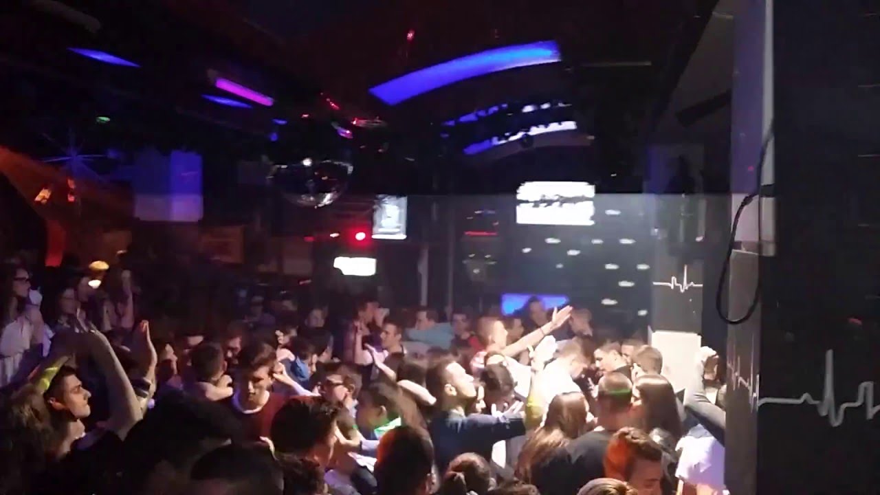 BOMBE DEVEDESETIH - BD REJV CLUB UNO MOMENTO KRALJEVO - YouTube