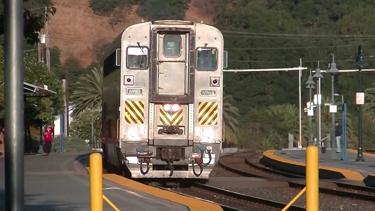 CDTX 6963 (departure) - YouTube