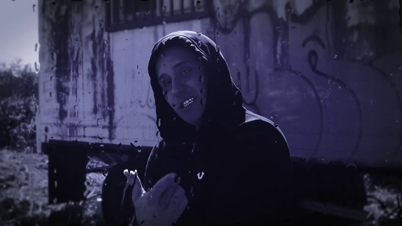Juan Hunna - Snitchin' (Official Video) - YouTube