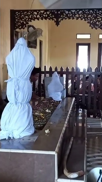 MAKAM KRAMAT GUNUNG SANTRI BANTEN||SYEKH MUHAMMAD SHOLEH - YouTube