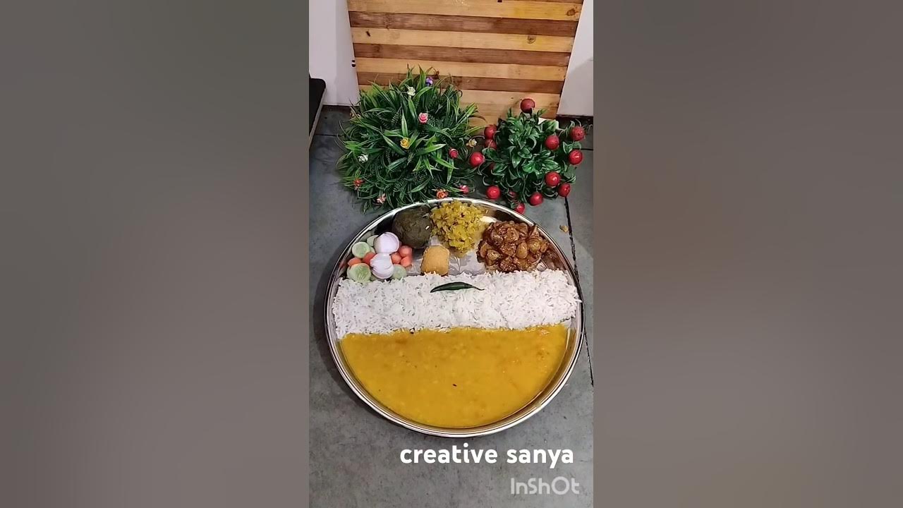 Today's bhojan thali 😋👌😋 dalchawal & sabji # sag # laddu # youtubeshort - YouTube