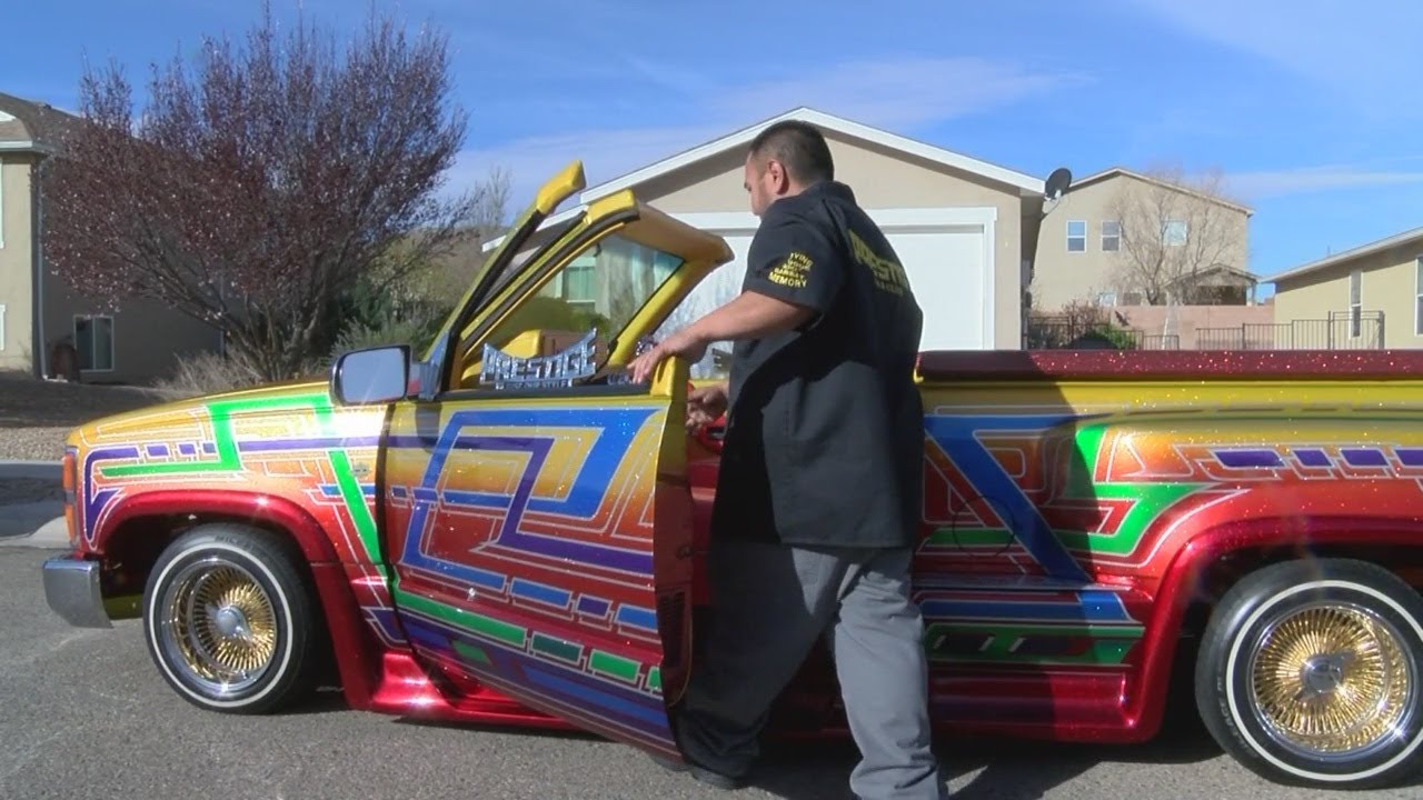 Award-winning lowrider proves to be a force to be reckoned with - YouTube