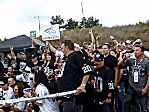 Raiders Chant at Mile High - YouTube
