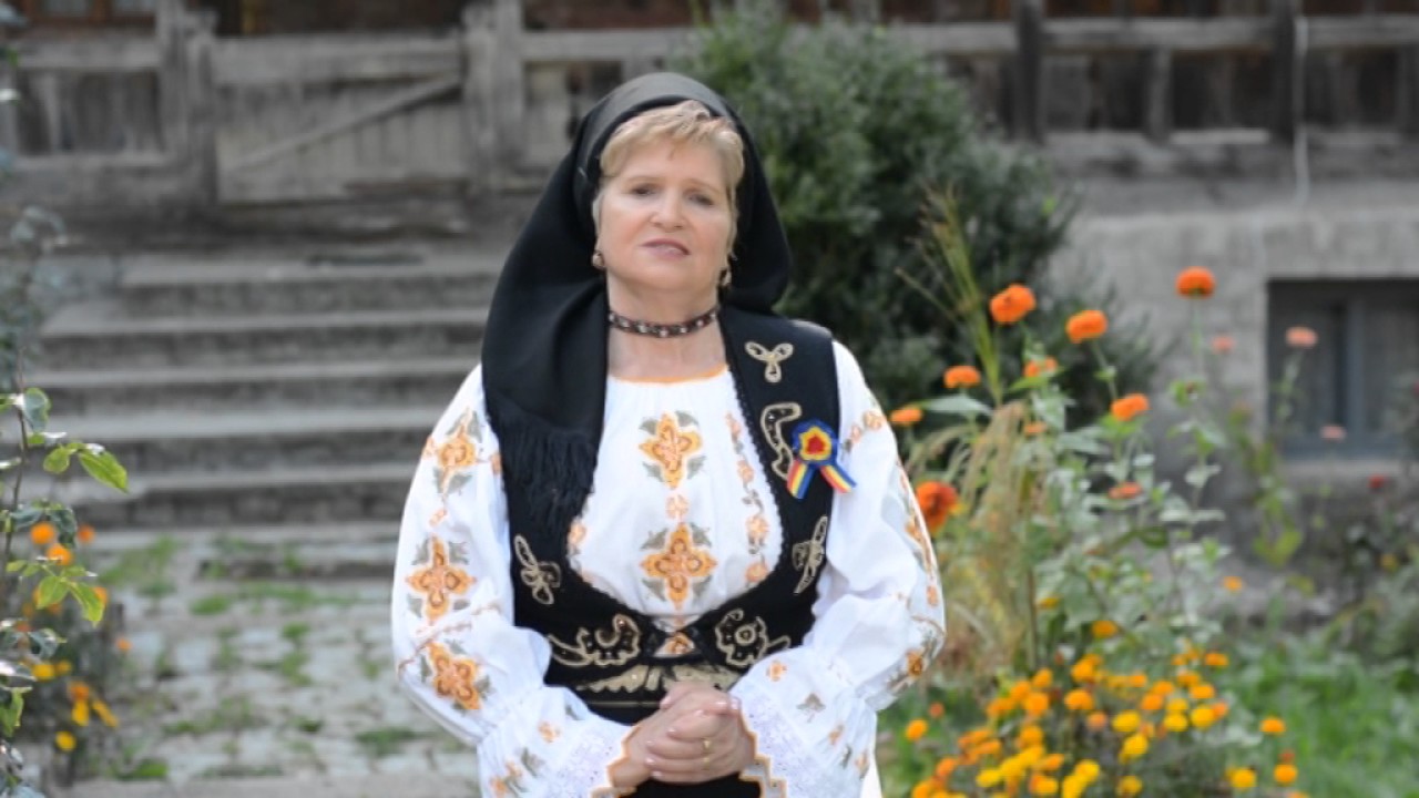 Ludovica Nistor - Maracine, maracine - YouTube