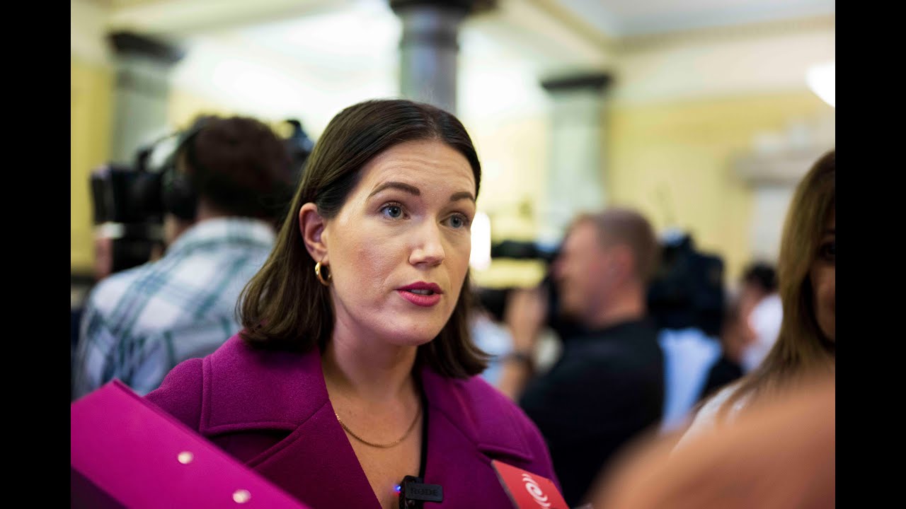Brooke Behind the Scenes: Why Hipkins and Ardern should front the COVID ...