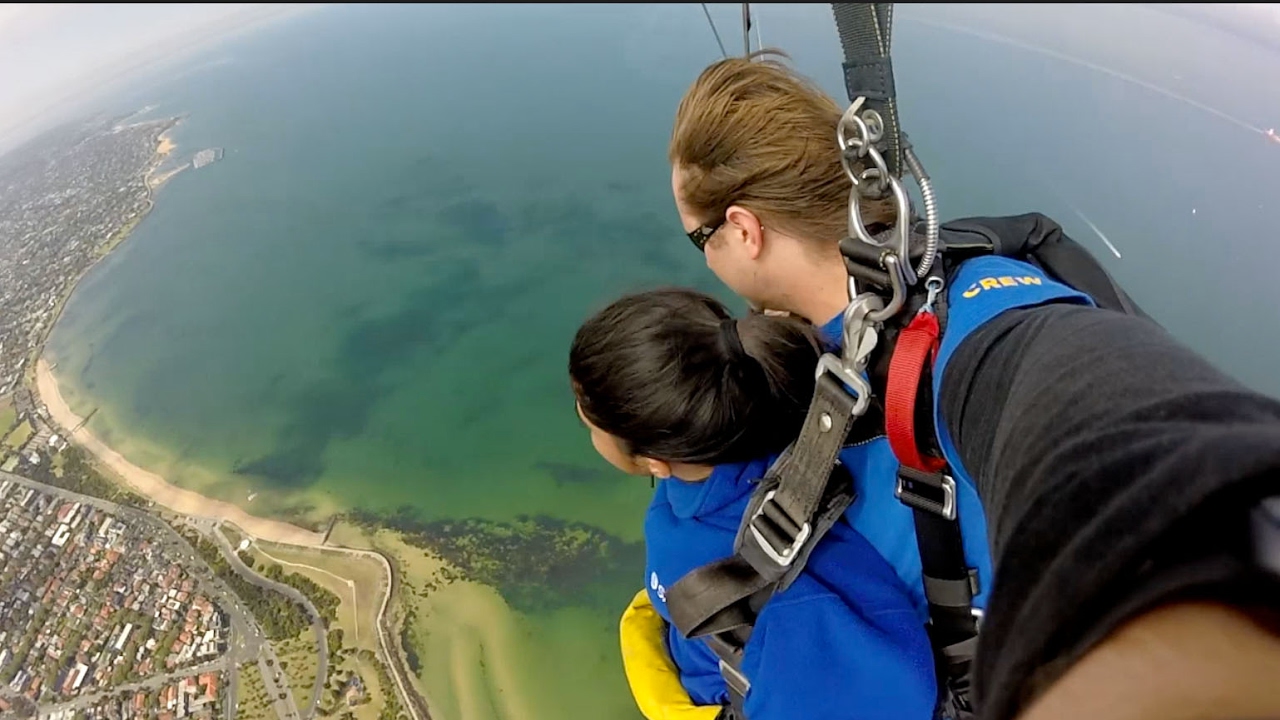 Skydiving at St. Kilda Beach Melbourne from 14,000 ft - YouTube