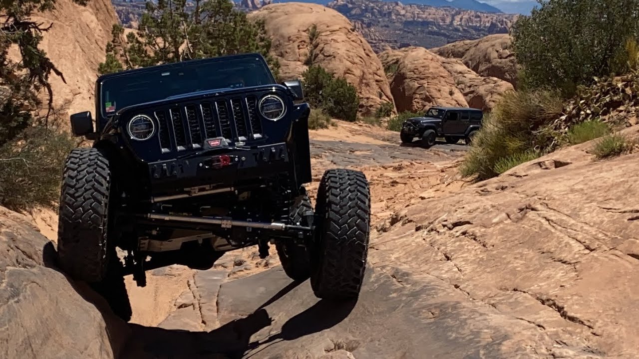 JL Diesel 1 ton swap on Poison Spider. Fusion 4x4 60/60 Kingpin. Nitto ...