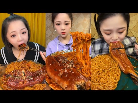 MUKBANG/ASMR SPICY NOODLE WITH EEL KUAISHOU KWAIVIDEO | Chinese Eatingshow