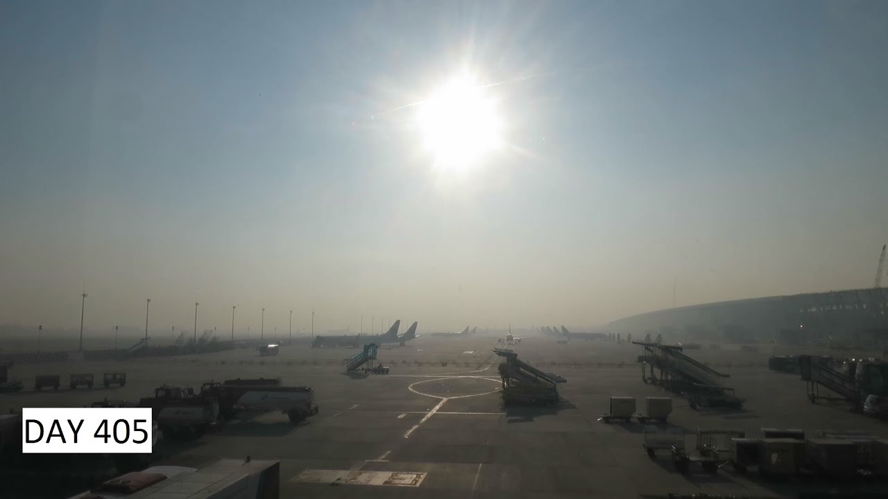 ( DAY 405 ) WISATA MELIHAT PESAWAT - YouTube