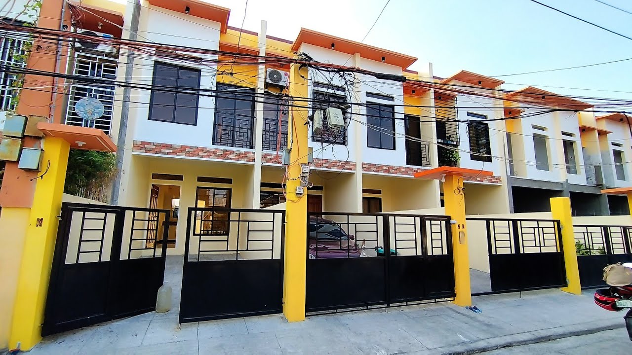 Affordable Townhouse in Good Year Almanza Uno Las Pinas City - YouTube