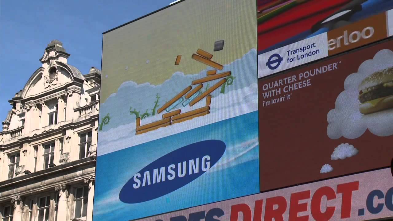 Samsung UK and Digital Signage campaign: Using Uplause to create a ...