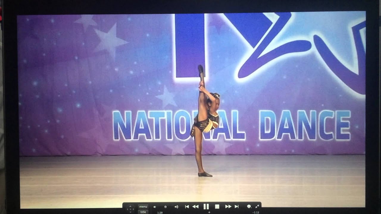 Angel Waller "Oh Sheila" 2013-2014 - YouTube