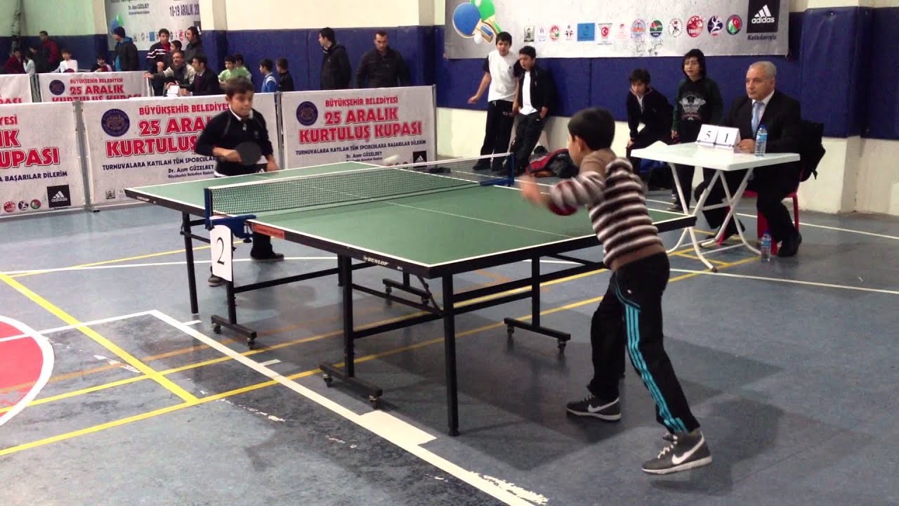 EMRE MASA TENISI MACI.MOV - YouTube